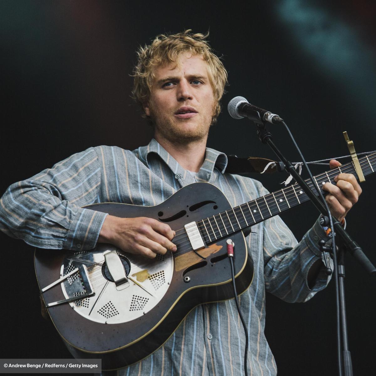 Johnny Flynn Fan Club at Juanita Morris blog