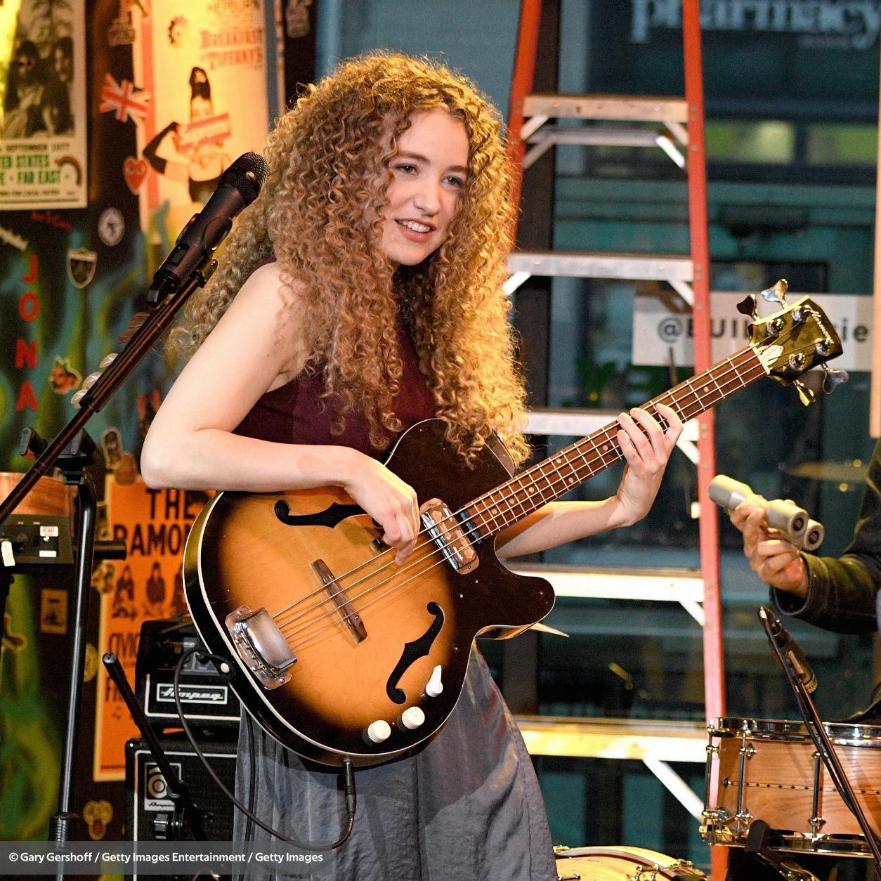 Tal Wilkenfeld - Télécharger et écouter les albums.