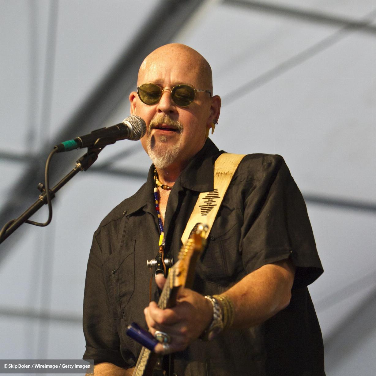 John Mooney - Télécharger et écouter les albums.