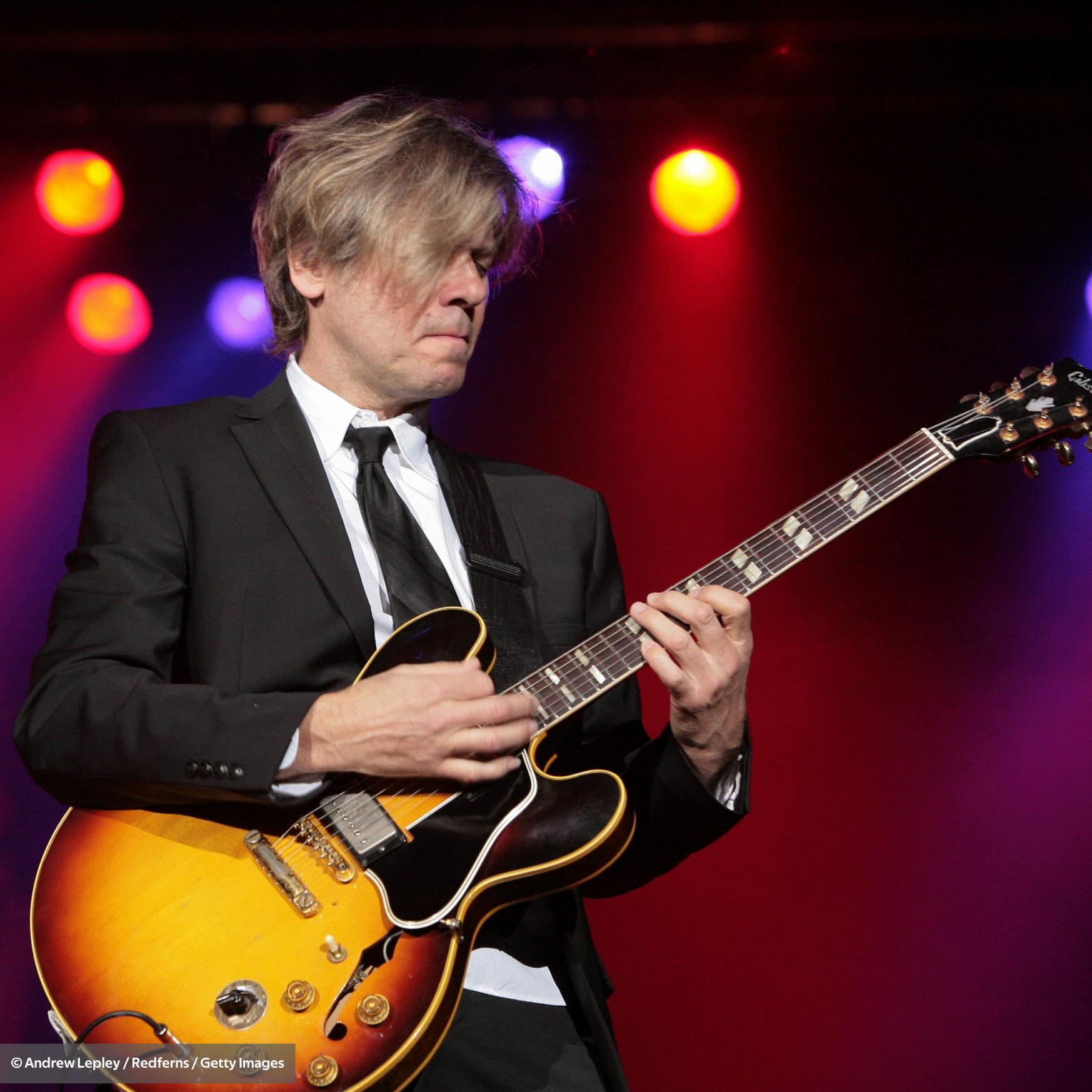 Jeff Golub - Télécharger et écouter les albums.