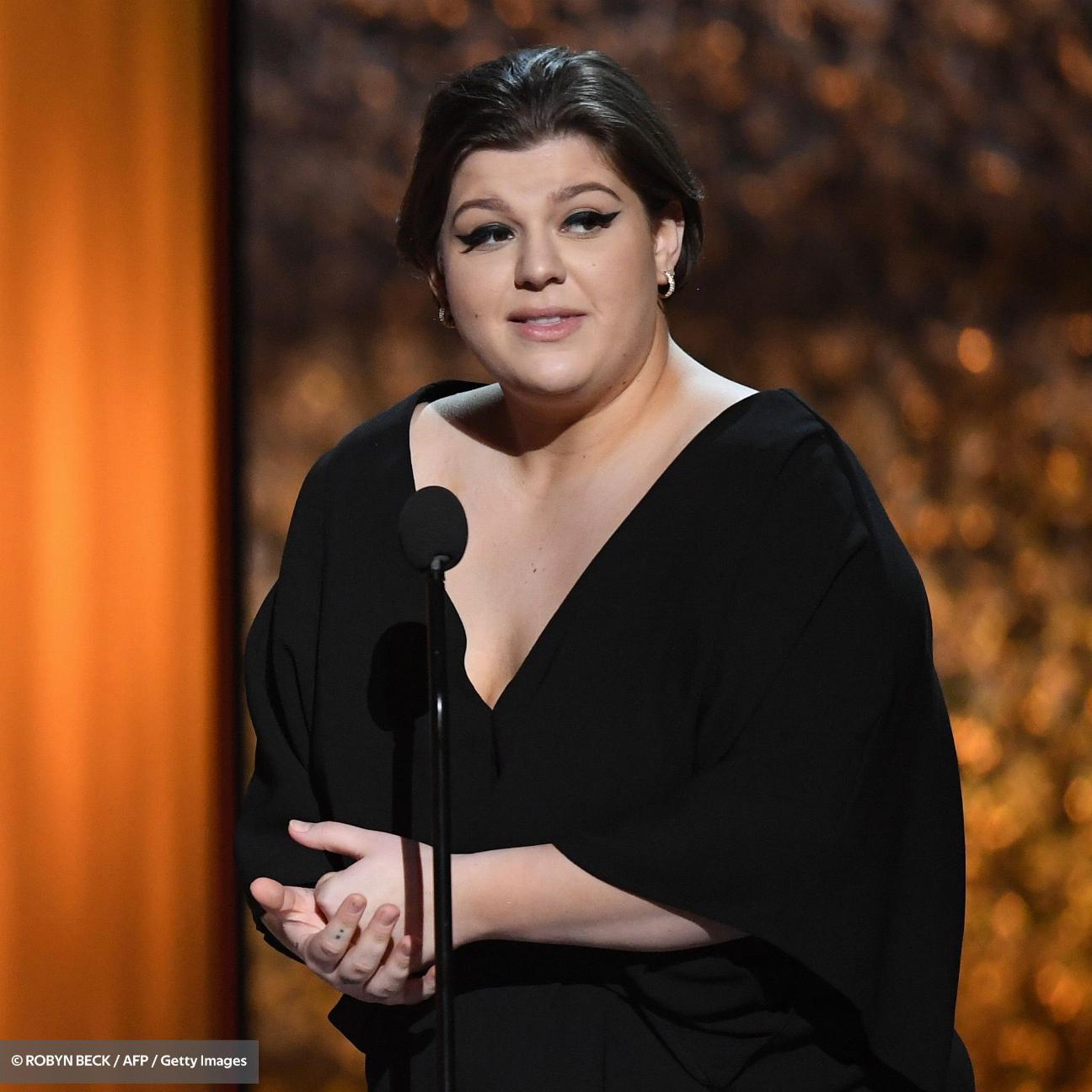 YEBBA - Télécharger et écouter les albums.