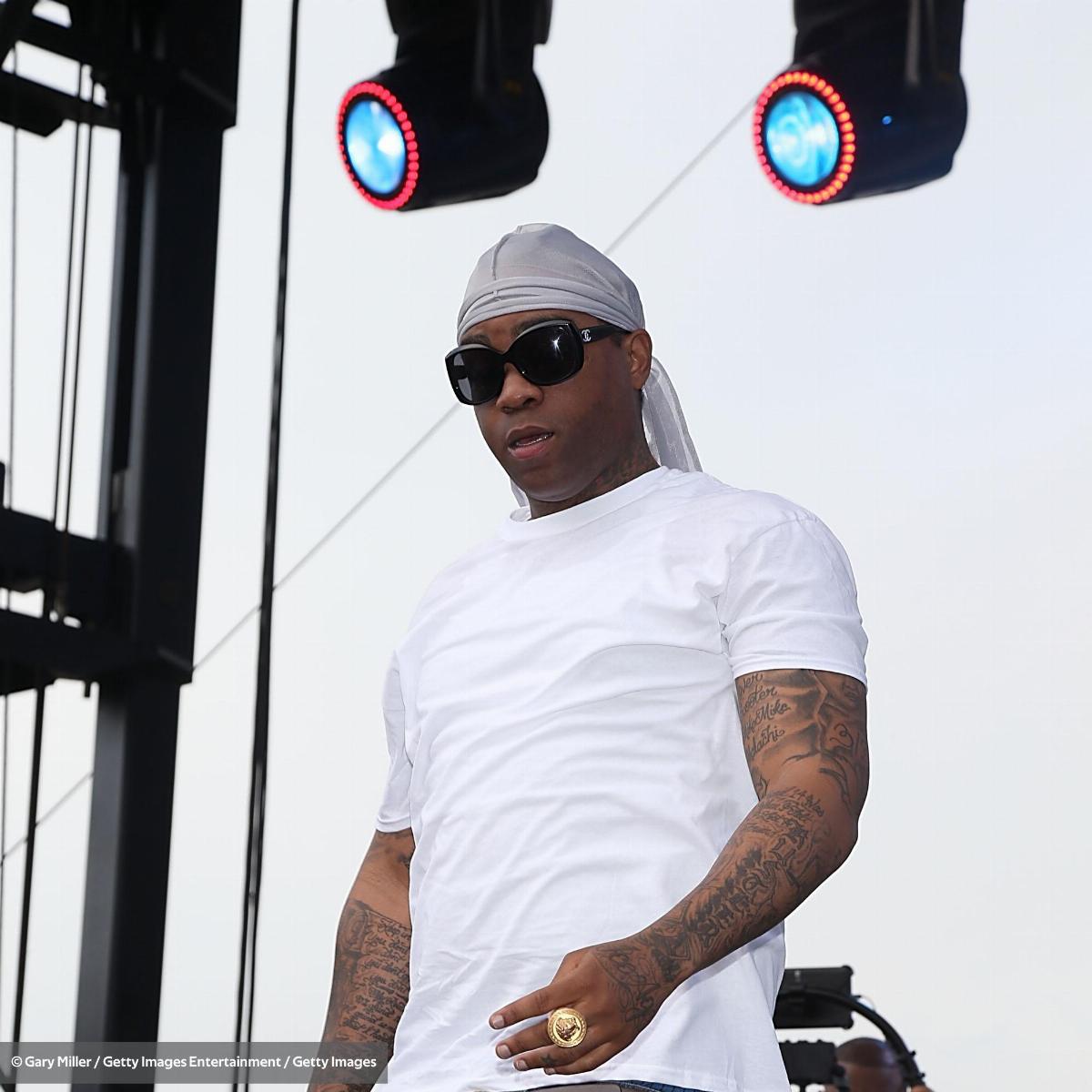 Mike Jones - Télécharger et écouter les albums.