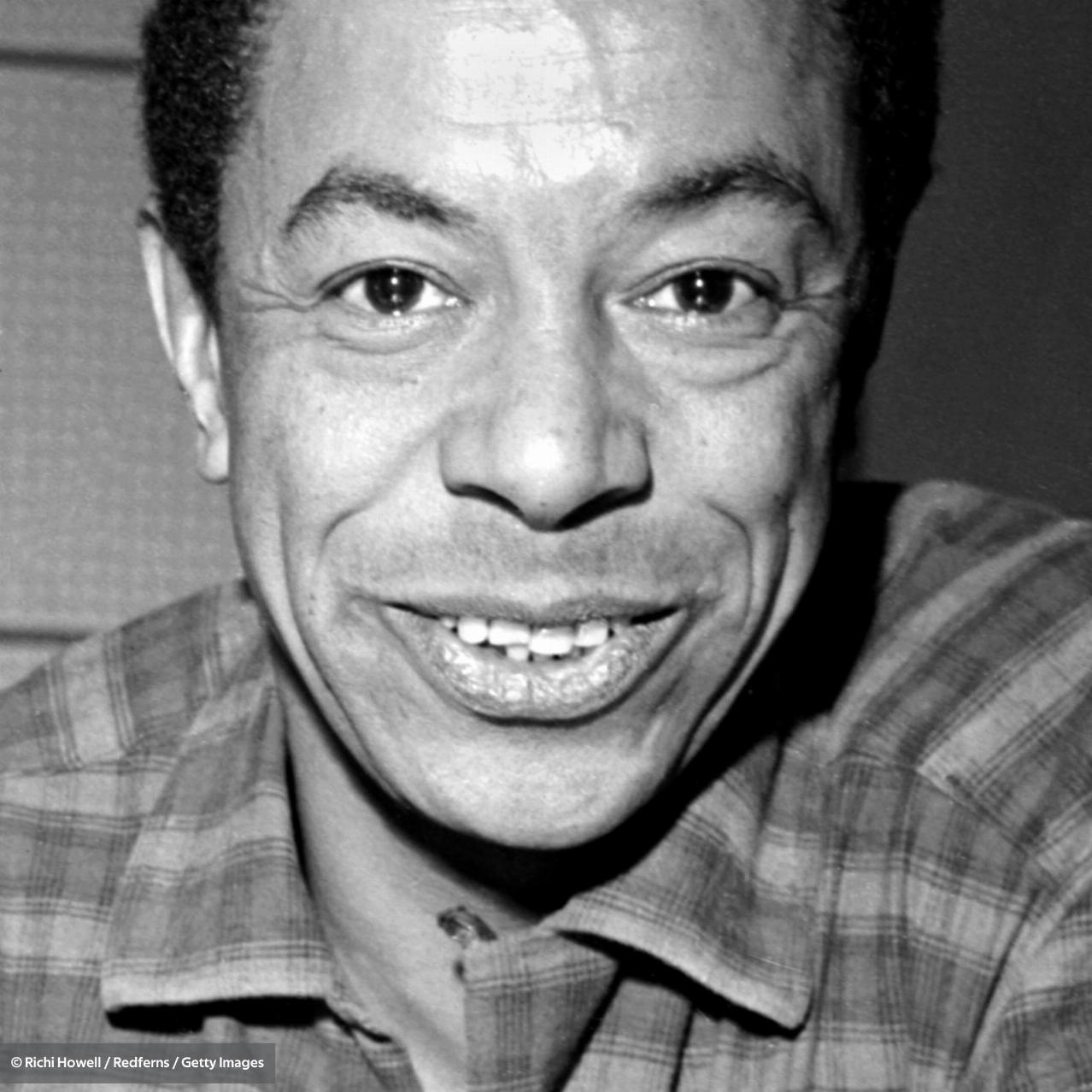 Geoff Love - Télécharger et écouter les albums.