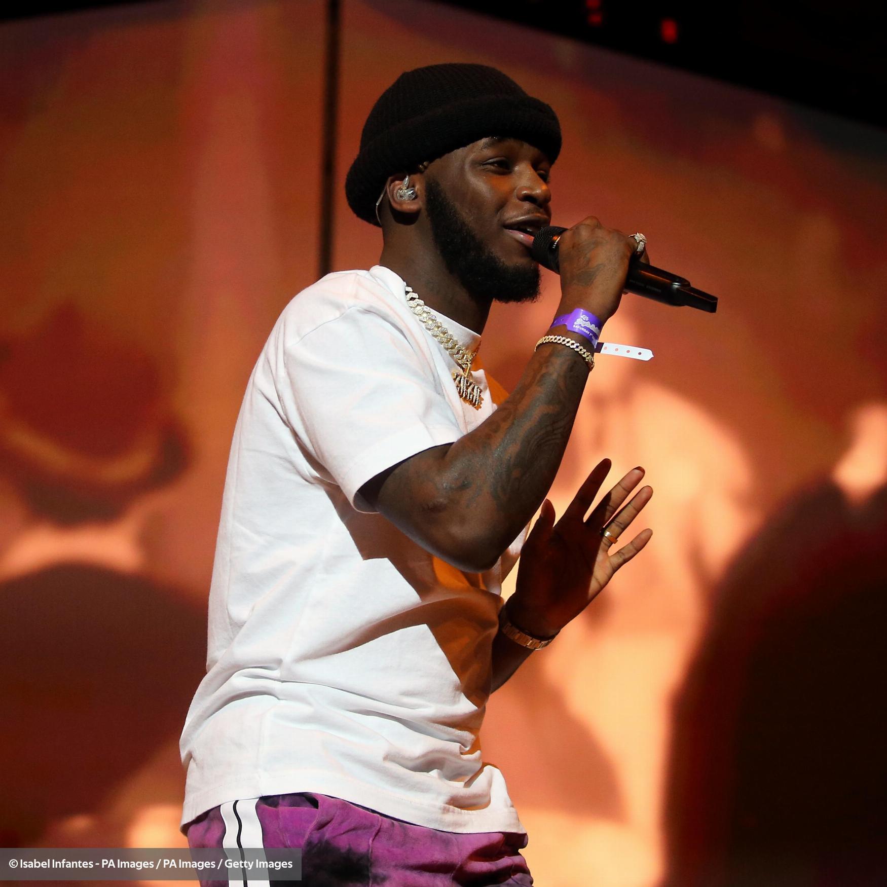 ZieZie - Télécharger et écouter les albums.