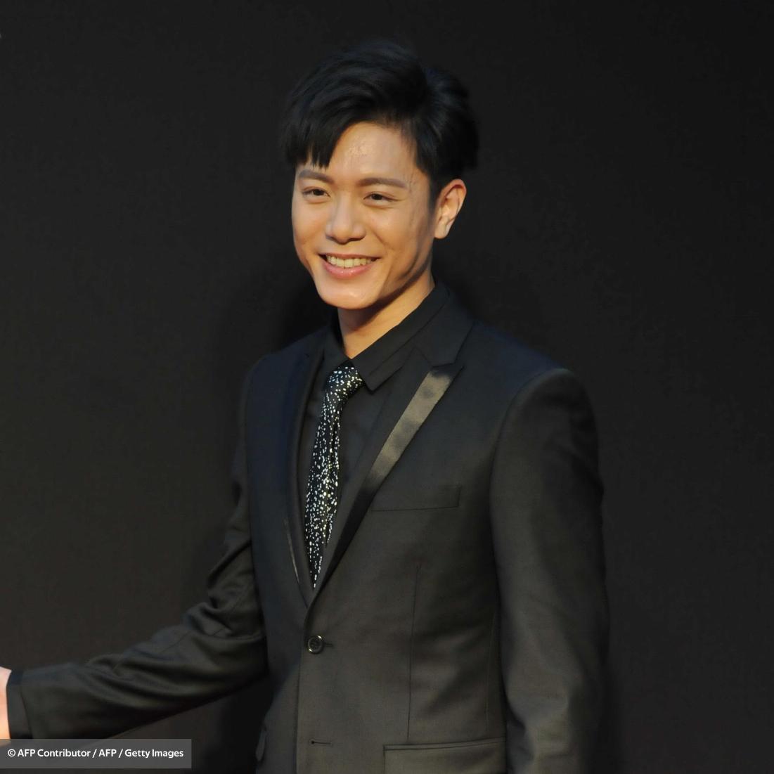 WeiBird - Télécharger et écouter les albums.