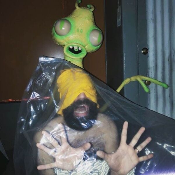 Don't Forget To Feed Your Neopets (Deluxe), Turtle The Exiled - Qobuz