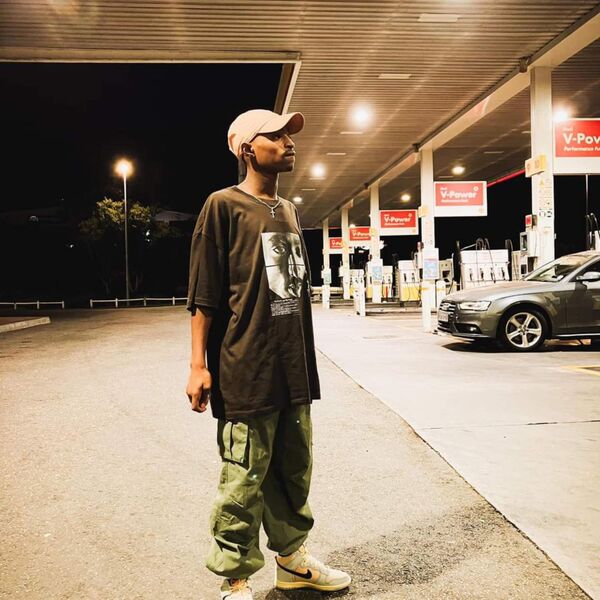 Moloi, LeeMcKrazy - Qobuz