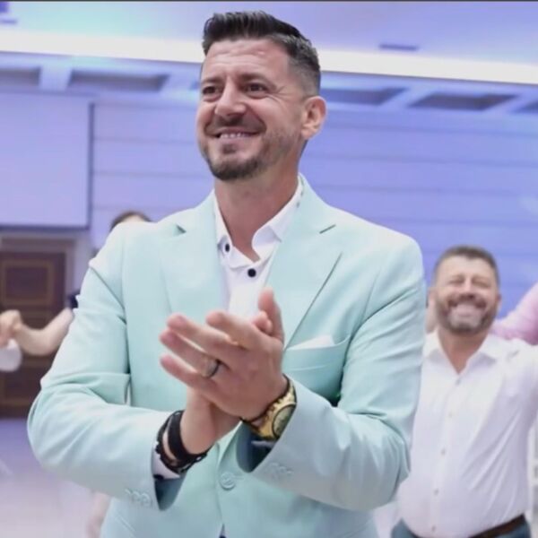 Lule e Bukur e Jetes time, Thanas Sazo Official - Qobuz