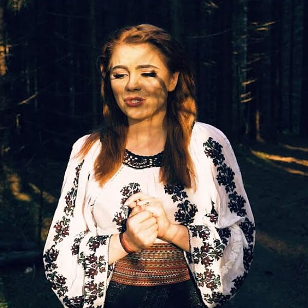 Cucule Ce Cânți În Plopu', Laura Erhan - Qobuz