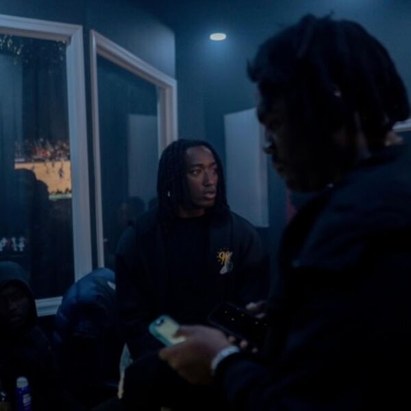Red Light, Lor Gram - Qobuz