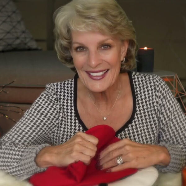 Talking About Favorite Movies! Lots of Crinkles! * Time For Sleep ...