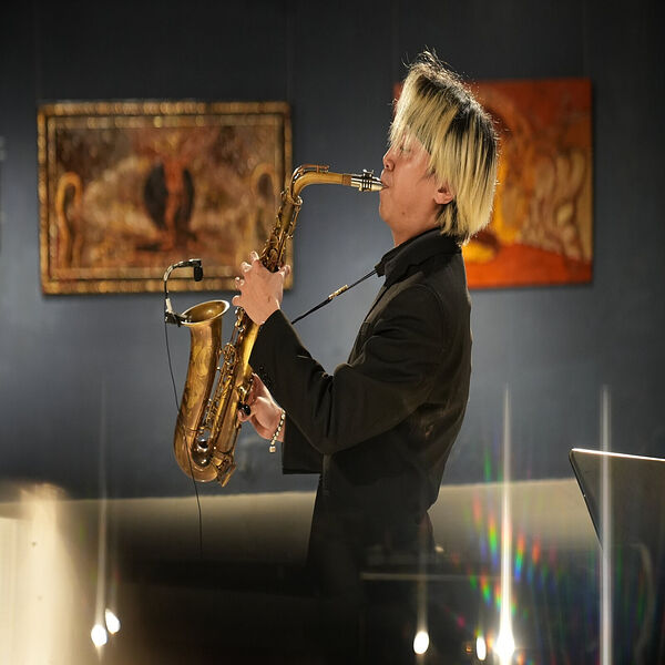 Hibiki No Shirabe Live at V Art Space, Taruki Sax - Qobuz