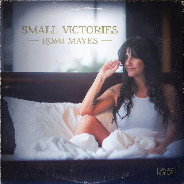 Small Victories, Romi Mayes - Qobuz