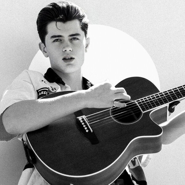 I Think They Call This Love, Elliot James Reay - Qobuz