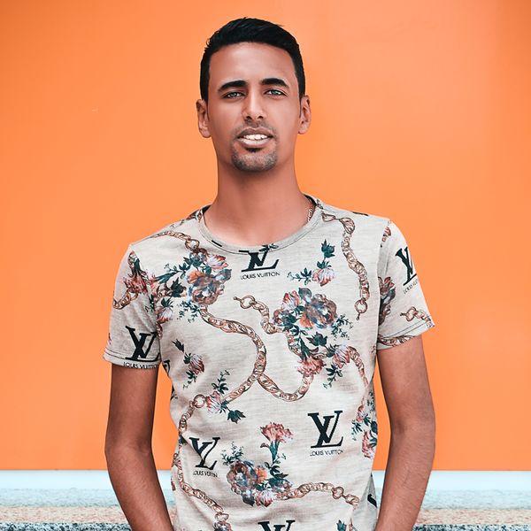 Neswan Thawarekh, Omar Id - Qobuz