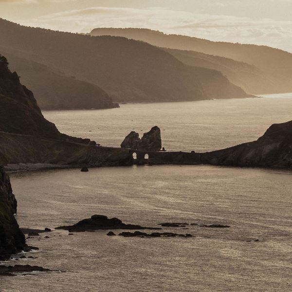 God's Menu, Double Knot and more on the Piano, Kairos Covers - Qobuz